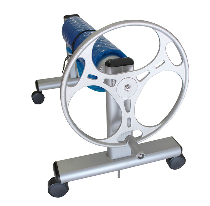 Elegance Reels: A Pool Cover With Roller Make Pool Owning Easy